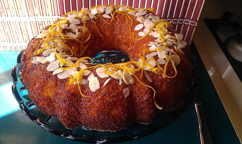Meskouta (Moroccan Orange-Almond-Yogurt Cake) | Miz Chef